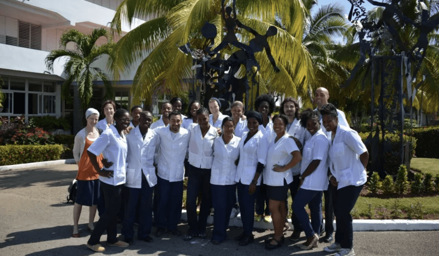 Study Medicine in Cuba - CubaHeal